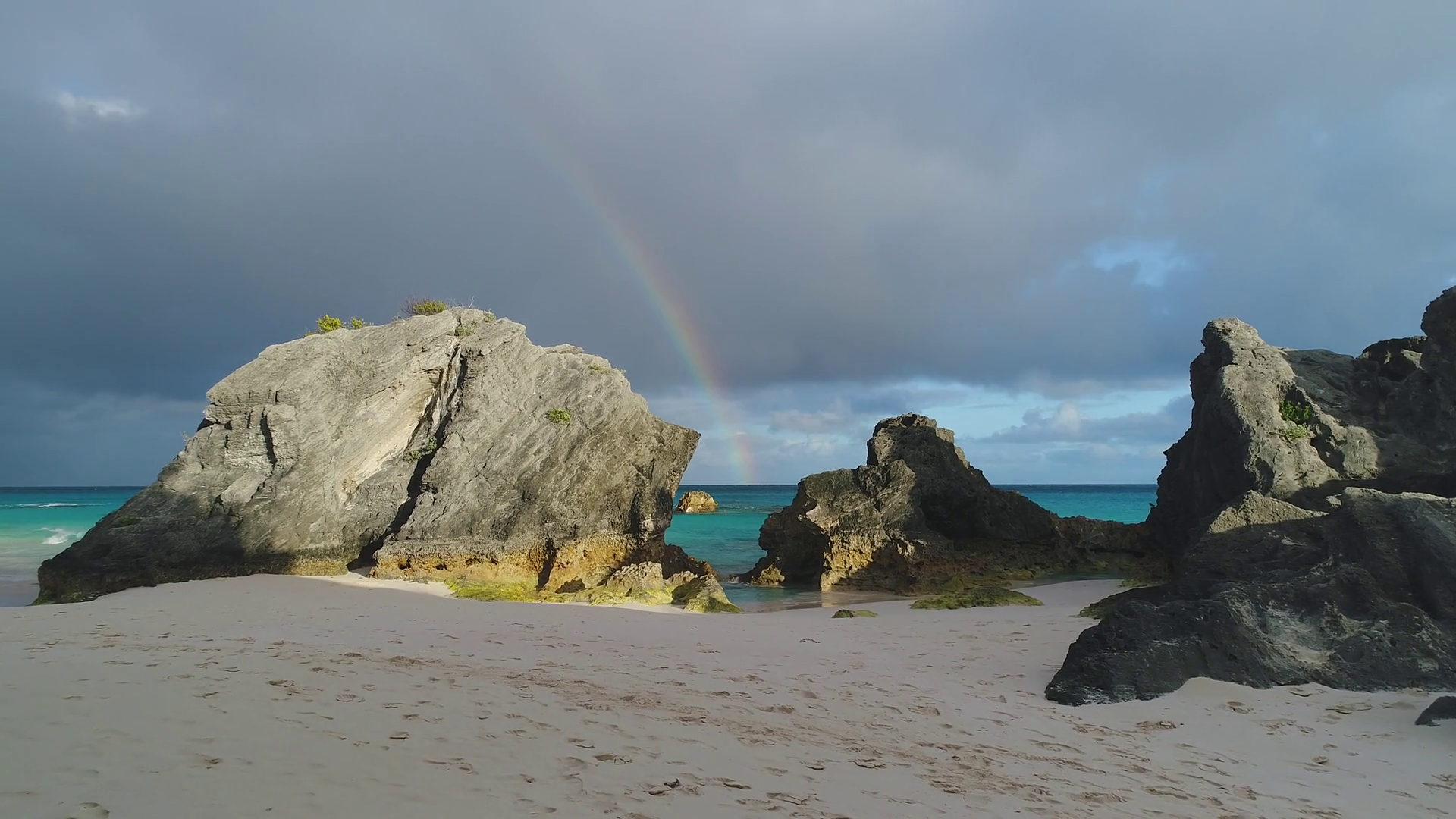 Bermuda Aerial Beach Stock Video Footage 00:30 SBV-324382928 - Storyblocks