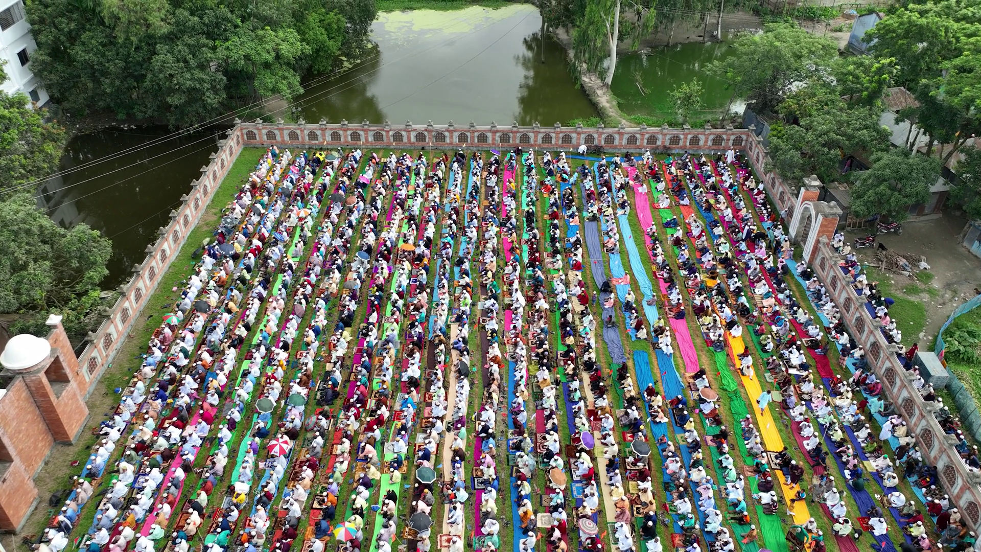 Aerial View Of Eid Prayer Congregation Stock Footage SBV-352686351 ...