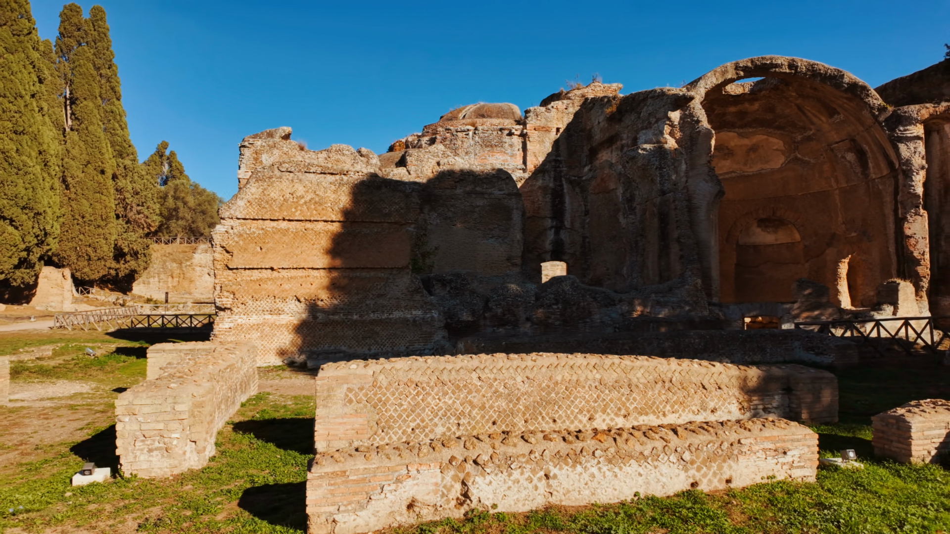 The Heliocaminus Baths At Hadrian's Villa Stock Footage SBV-353624295 ...