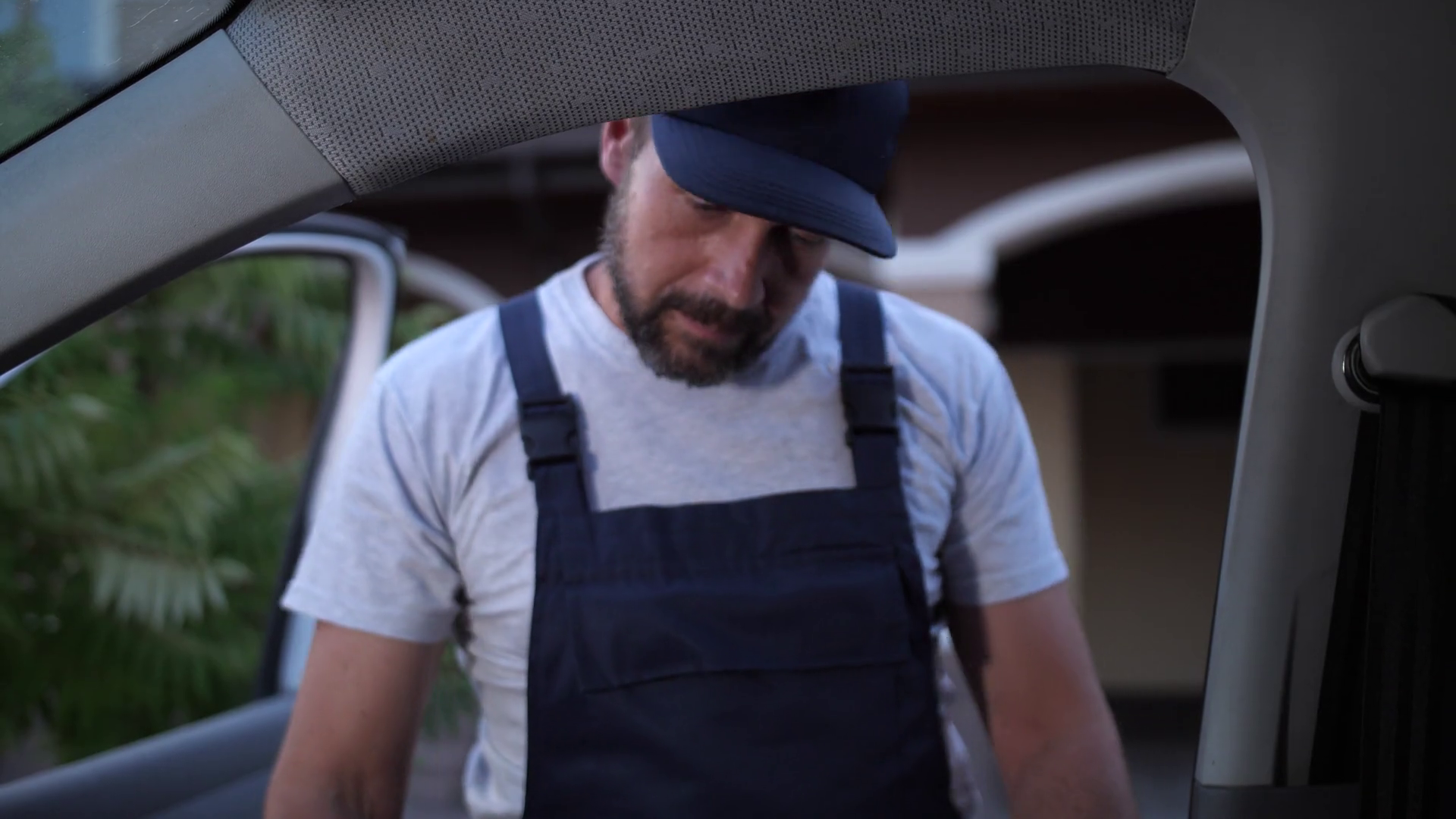 Worker Of Delivery Service Carrying Coffee Stock Footage SBV-337562121 ...