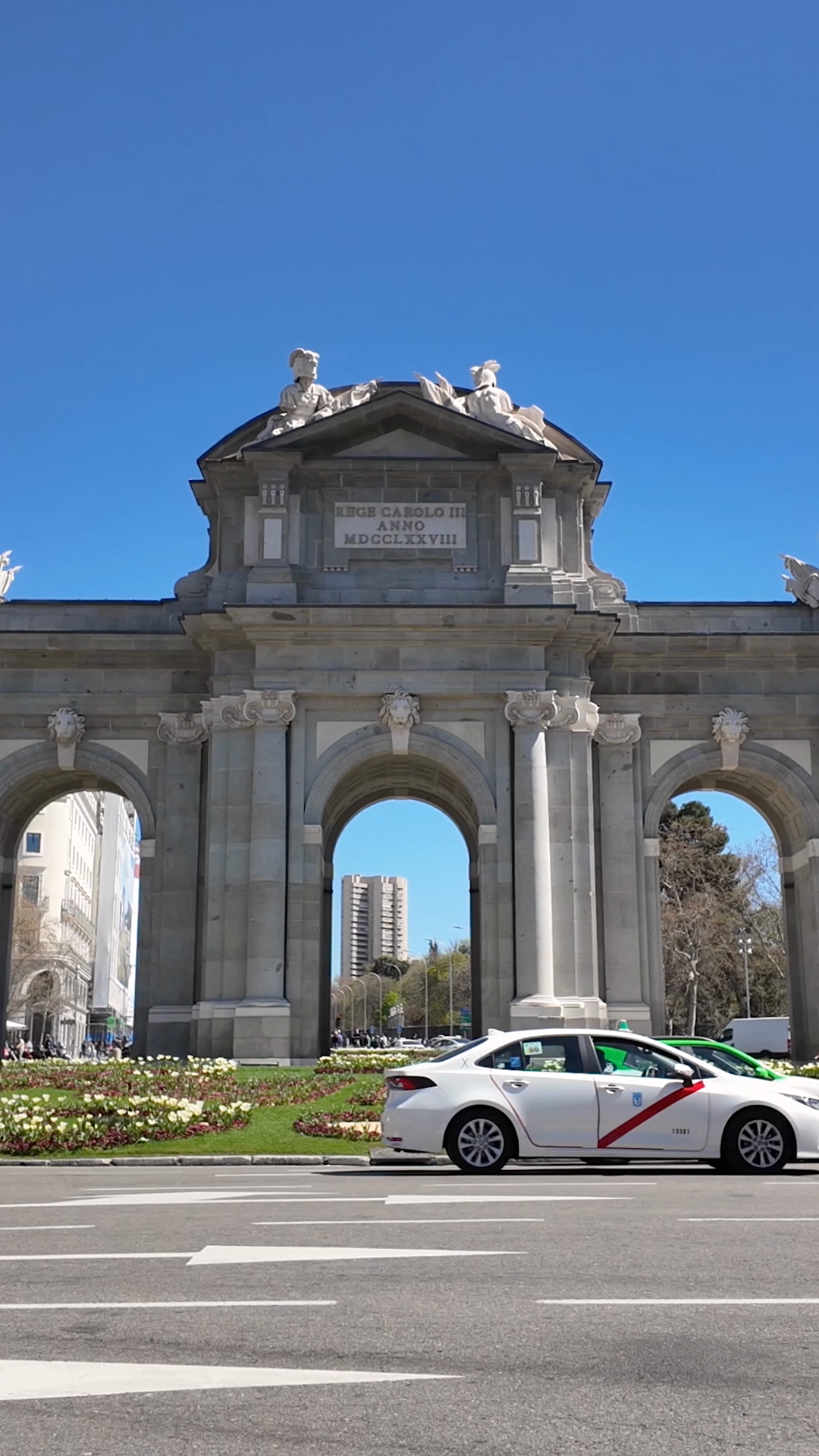 Alcala Gate At Madrid In Comunidad De Madrid Stock Footage SBV ...