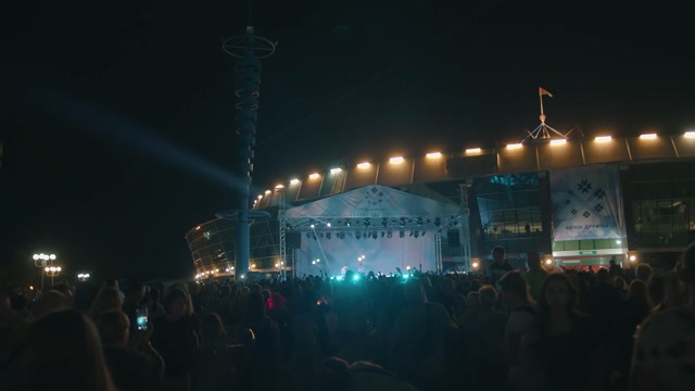 Crowd Jump | Nature stock footage - Storyblocks