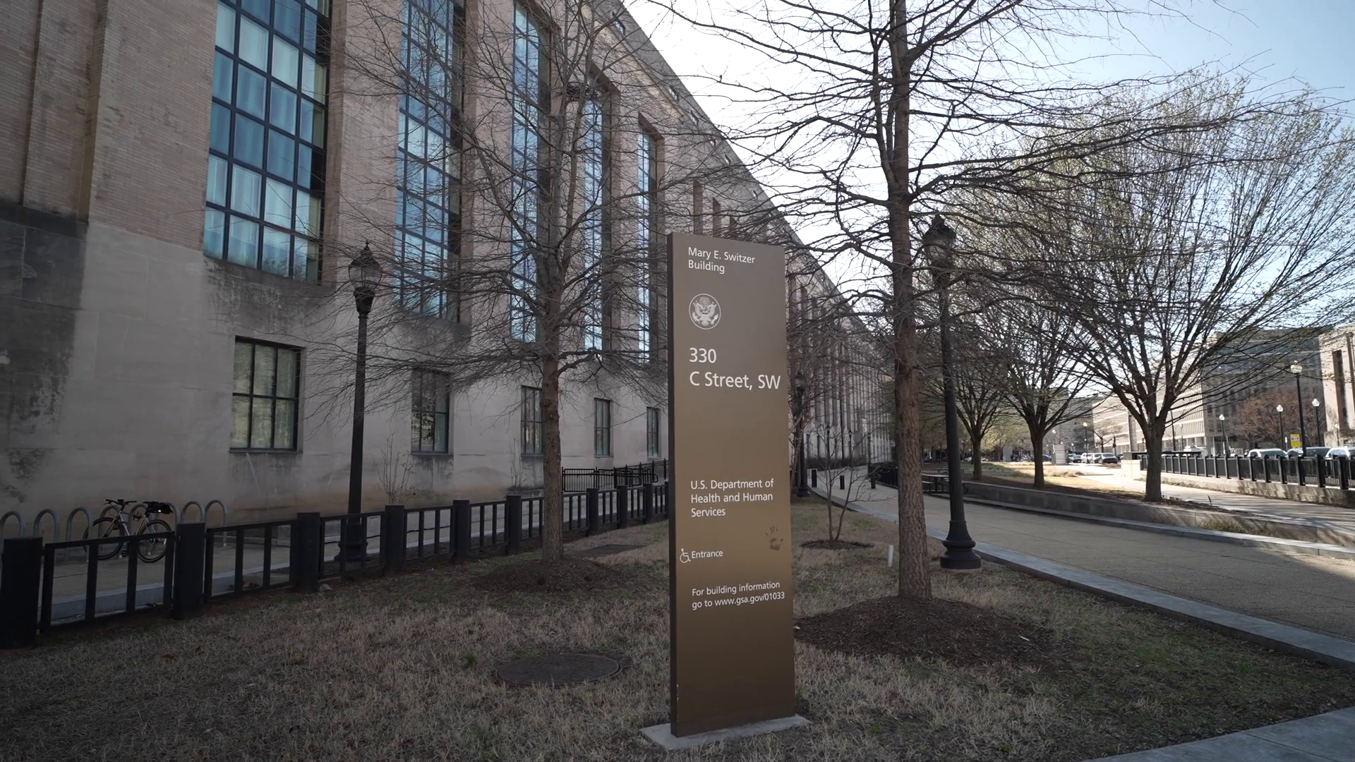 Hhs Building At 330 C Street Sw Washington Stock Footage SBV-352016515 ...