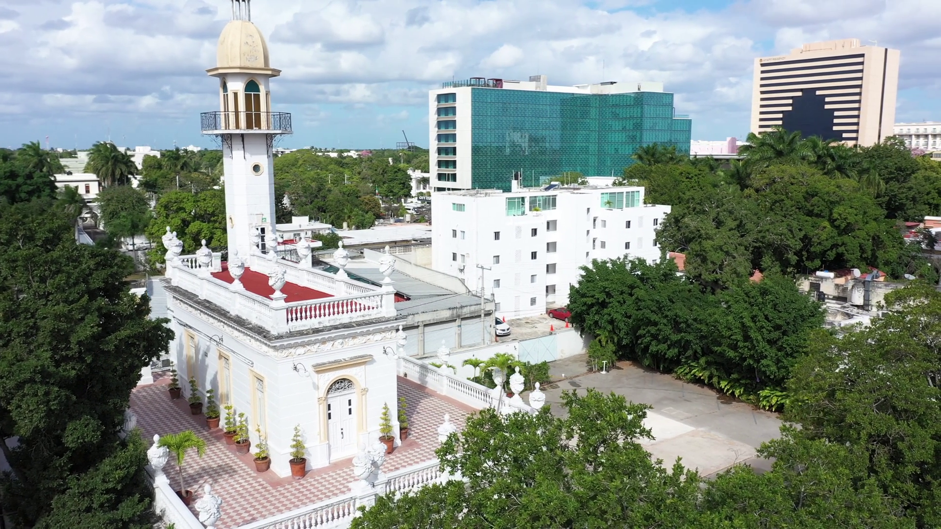 Aerial Orbit Of El Minaret Mansion On Paseo Stock Footage SBV-352292388 ...
