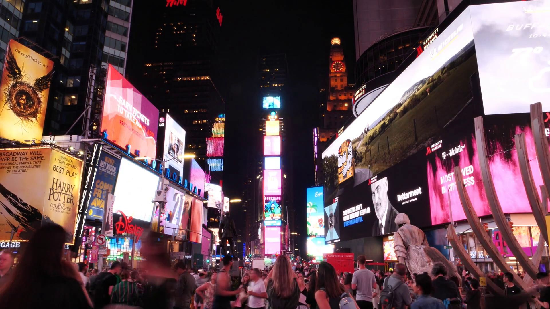 New York City - Circa 2018: Times Square At Stock Footage SBV-326767647 ...