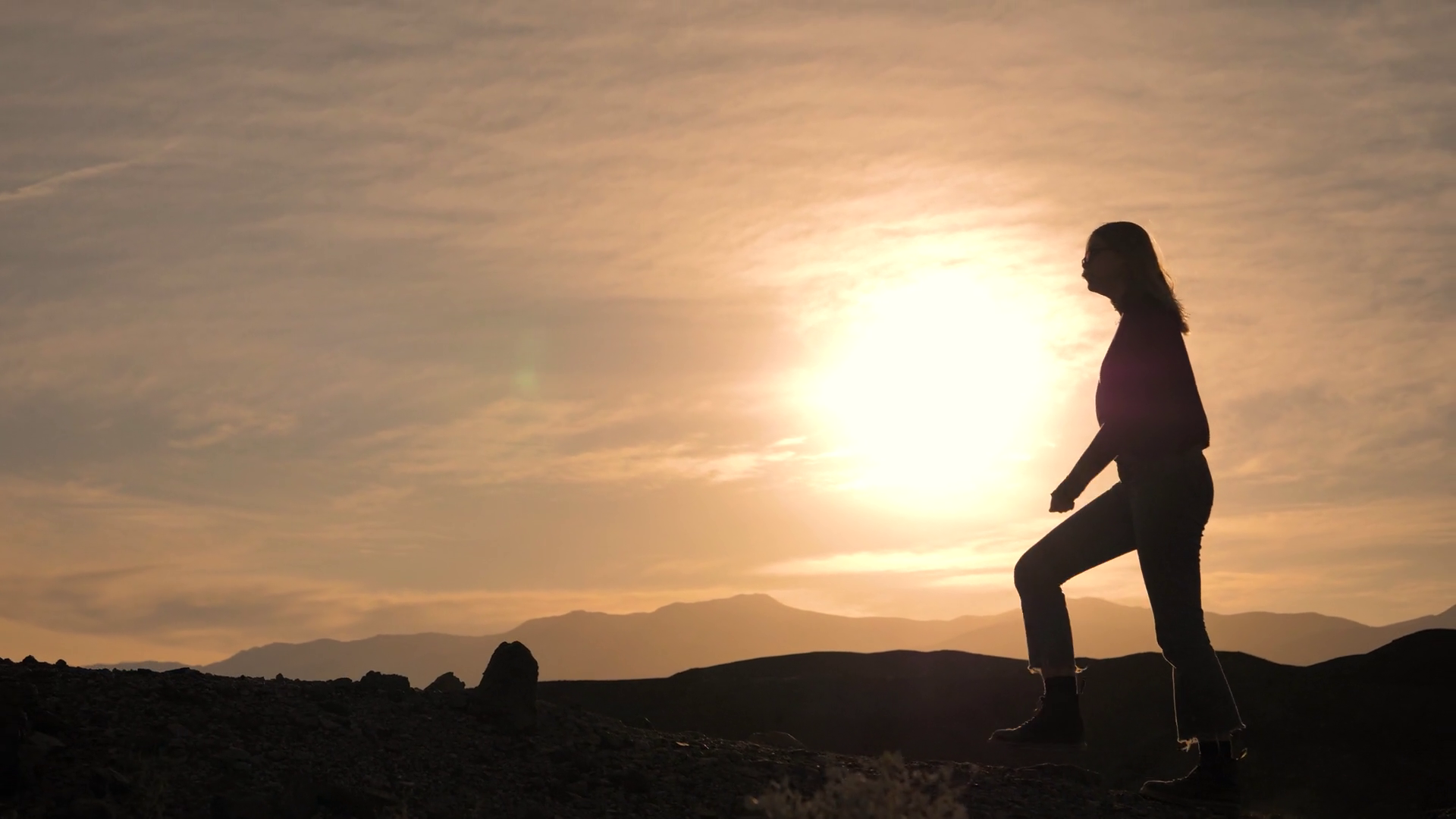 Silhouette Travel Adventure Of Millennial Stock Footage SBV-338894219 ...