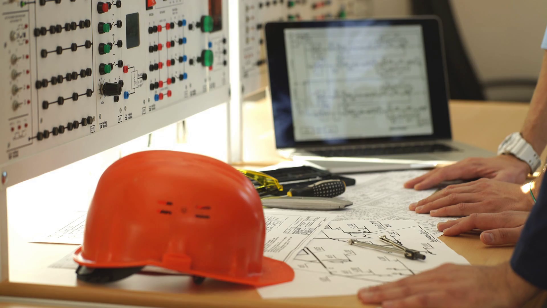 Meeting Of Engineers Design Team Working Stock Footage SBV-311539793 ...