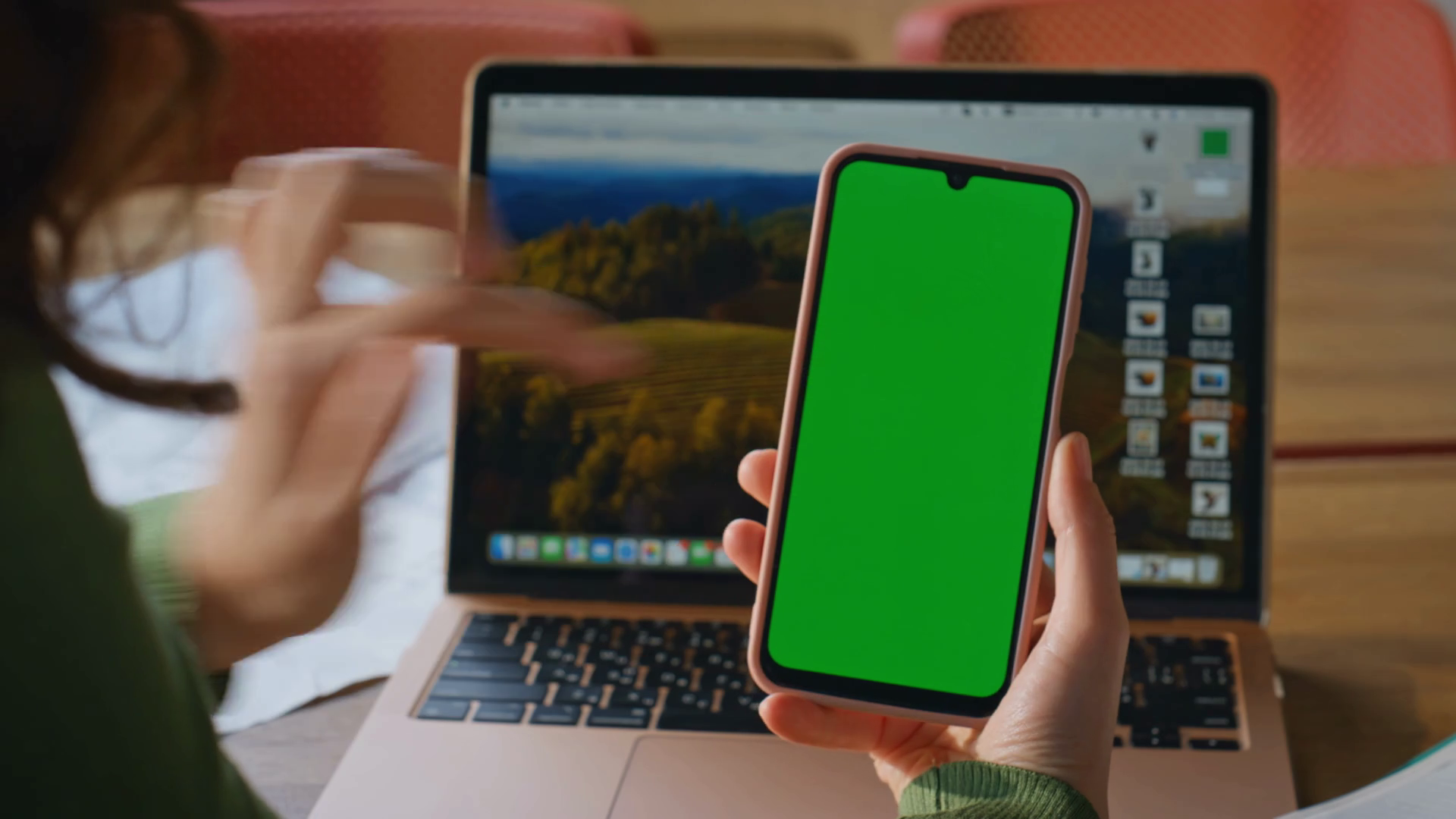 Freelancer Hand Scrolling Greenscreen Mobile Stock Footage SBV ...