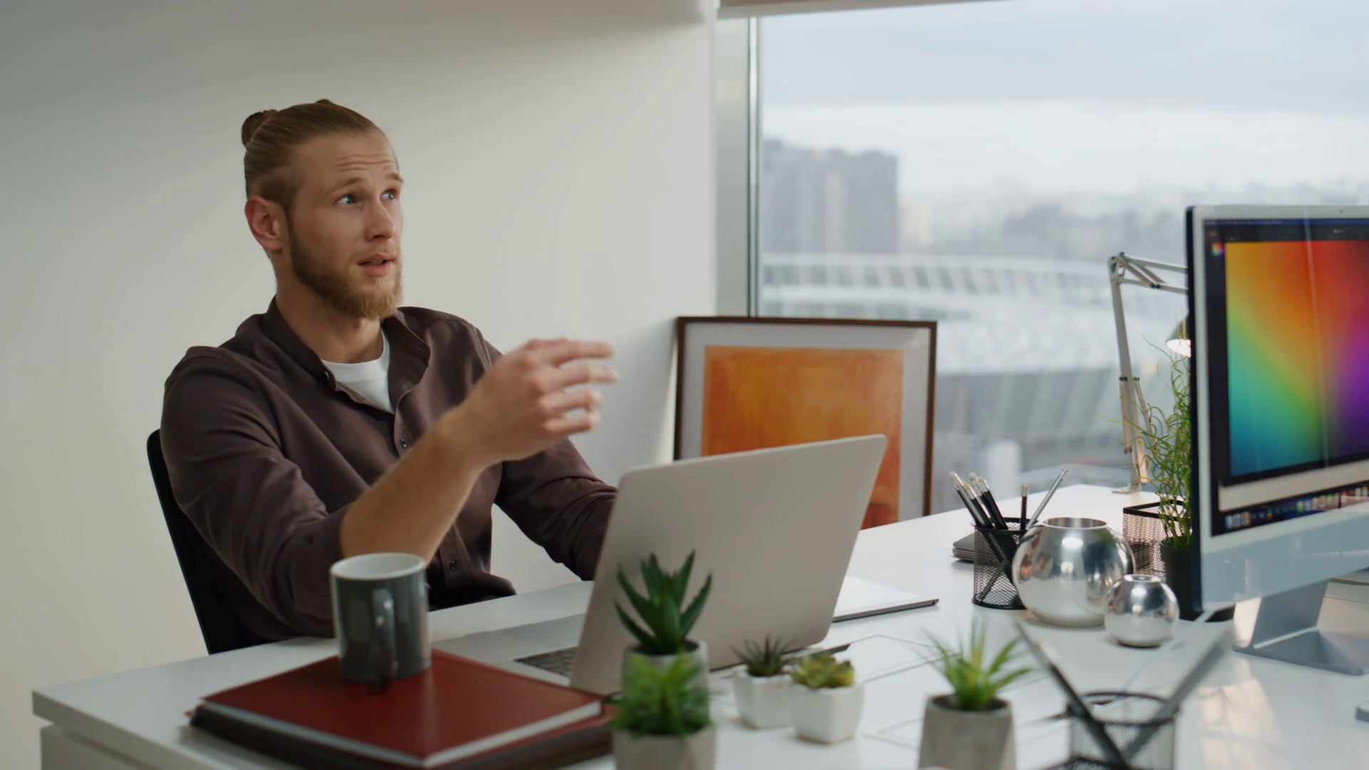Gesturing Man Telling At Creative Office Stock Footage SBV-347552142 ...
