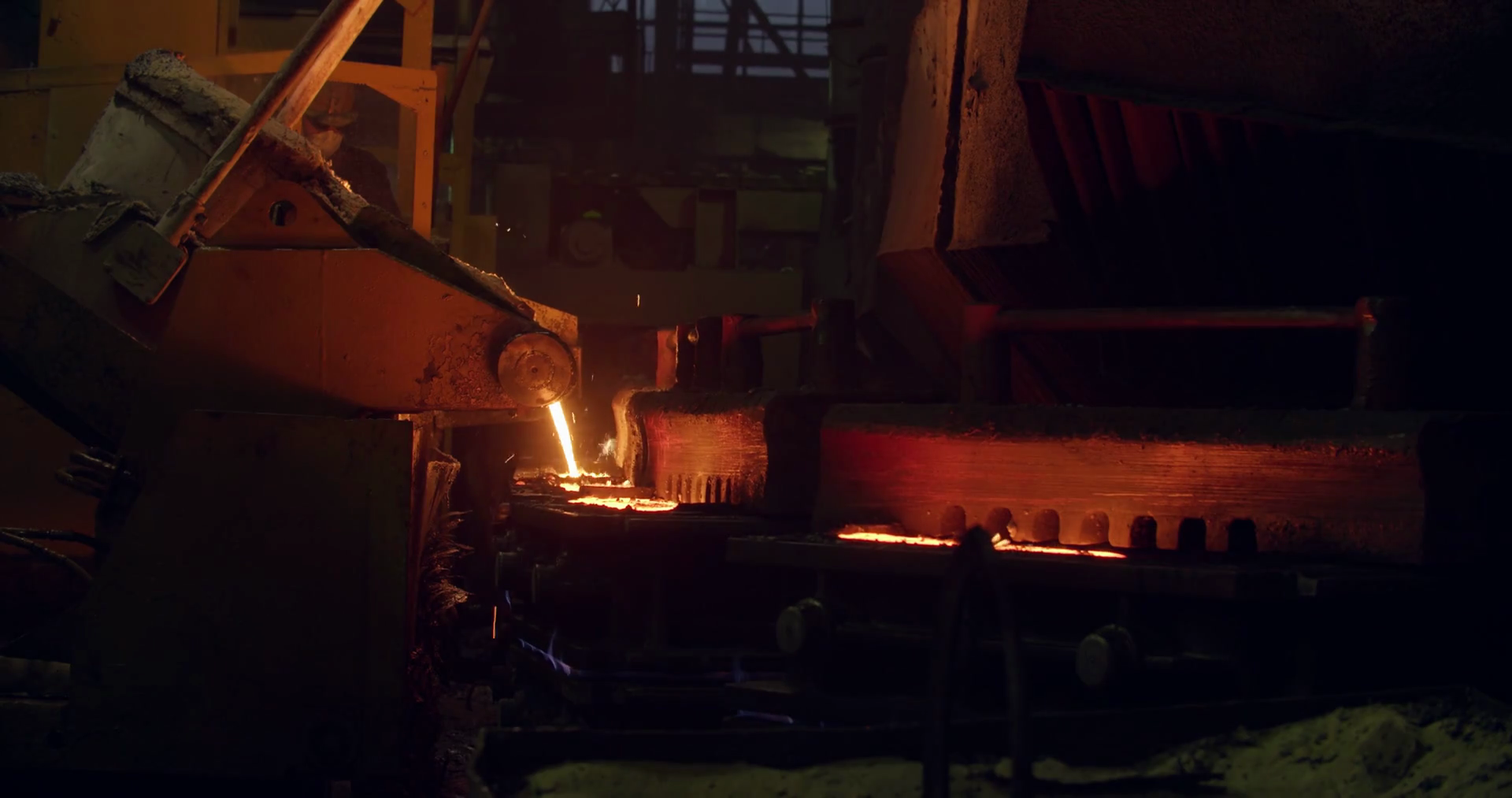 The Red-hot Metal Is Poured Into Molds Stock Footage SBV-338112953 ...