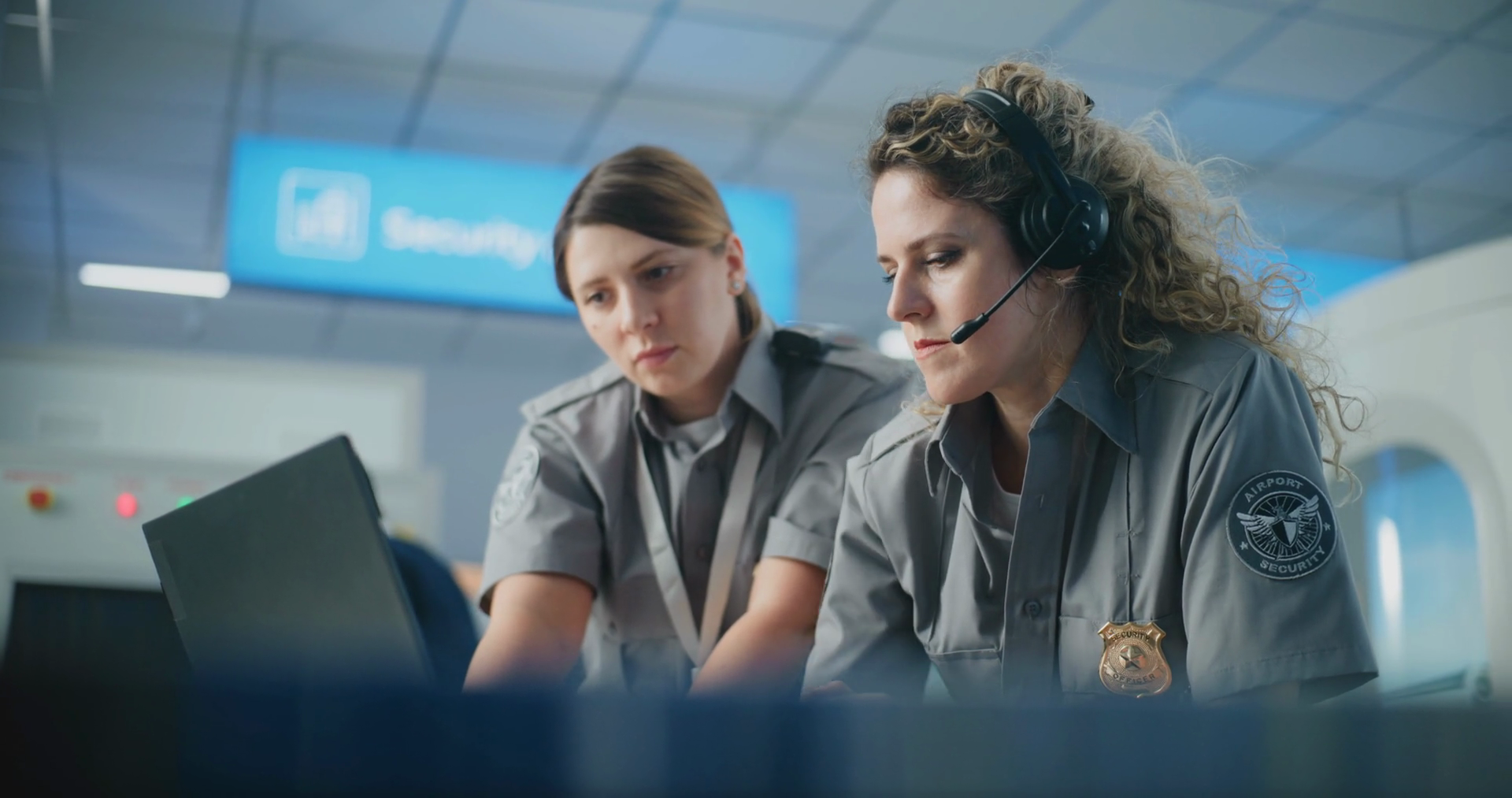 Airport Security Checkpoint: Female Tsa Stock Footage SBV-351868239 ...
