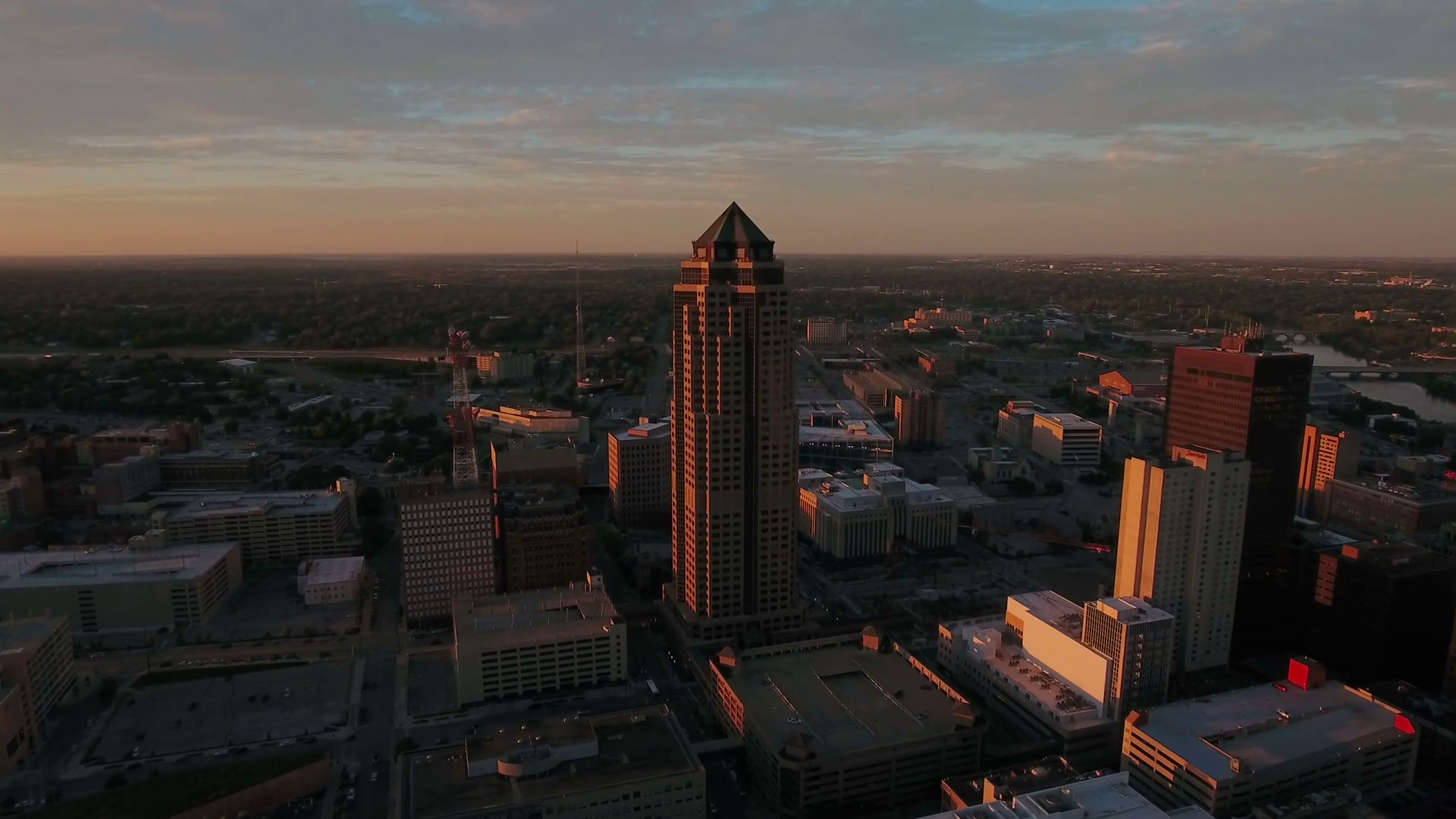 Aerial Iowa Des Moines September 2016 4k Stock Footage SBV-312388543 ...
