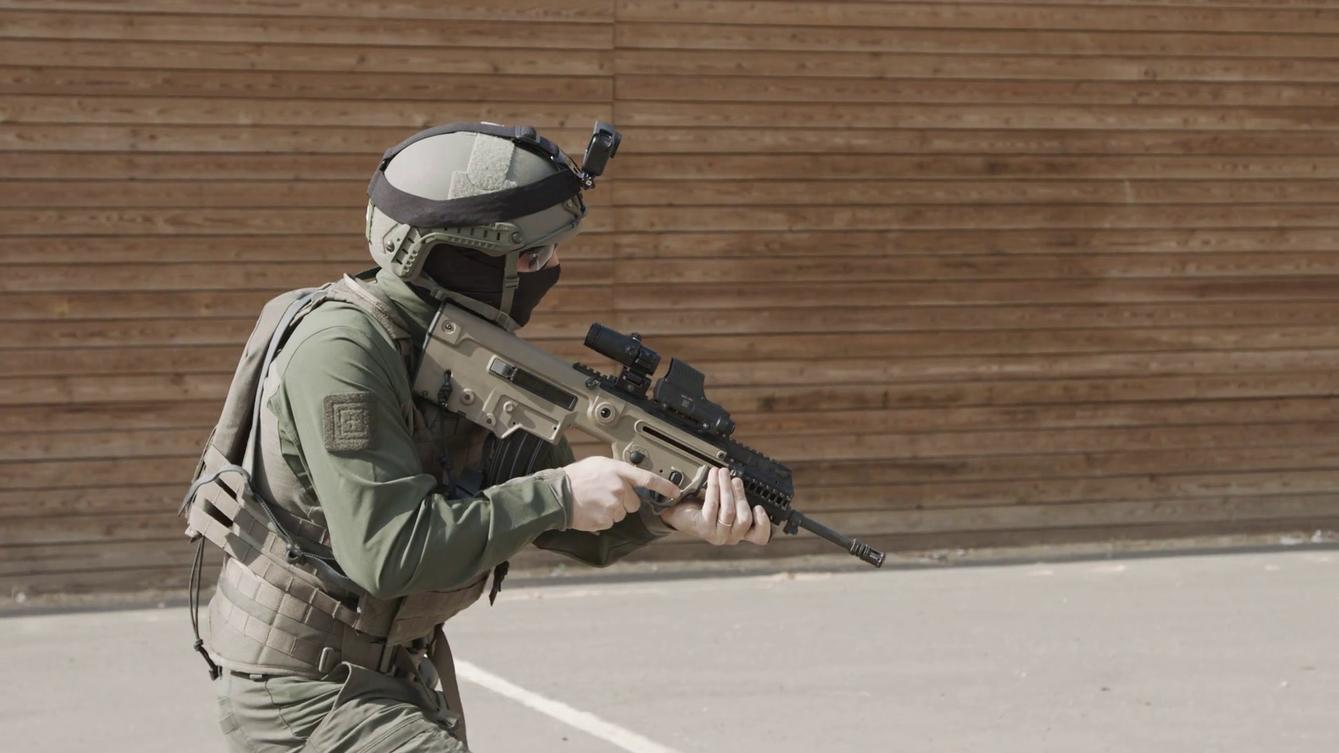 Slow Motion Of Soldier Shooting Automatic Stock Footage SBV-337994941 ...