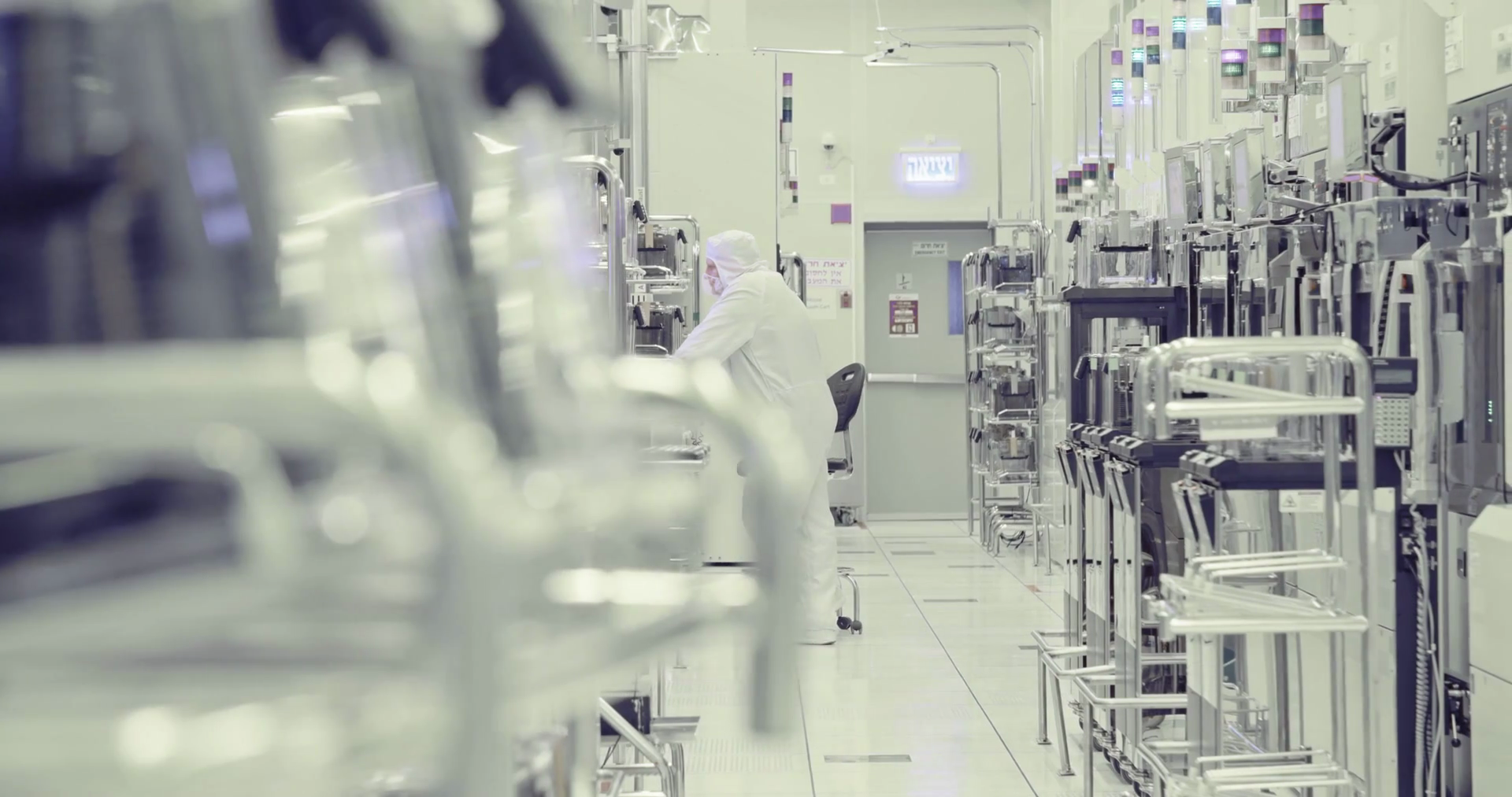 Workers In Clean Room In Semiconductors Stock Footage SBV-336794948 ...