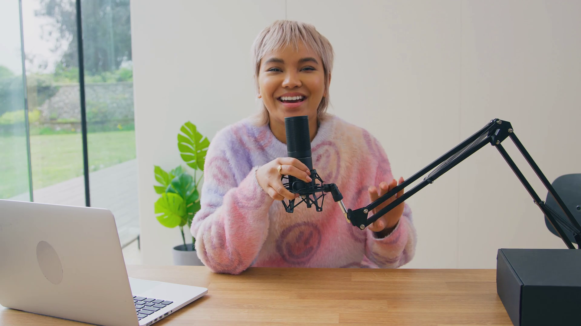 Female Vlogger With Laptop Microphone Live Stock Footage SBV-347305488 ...