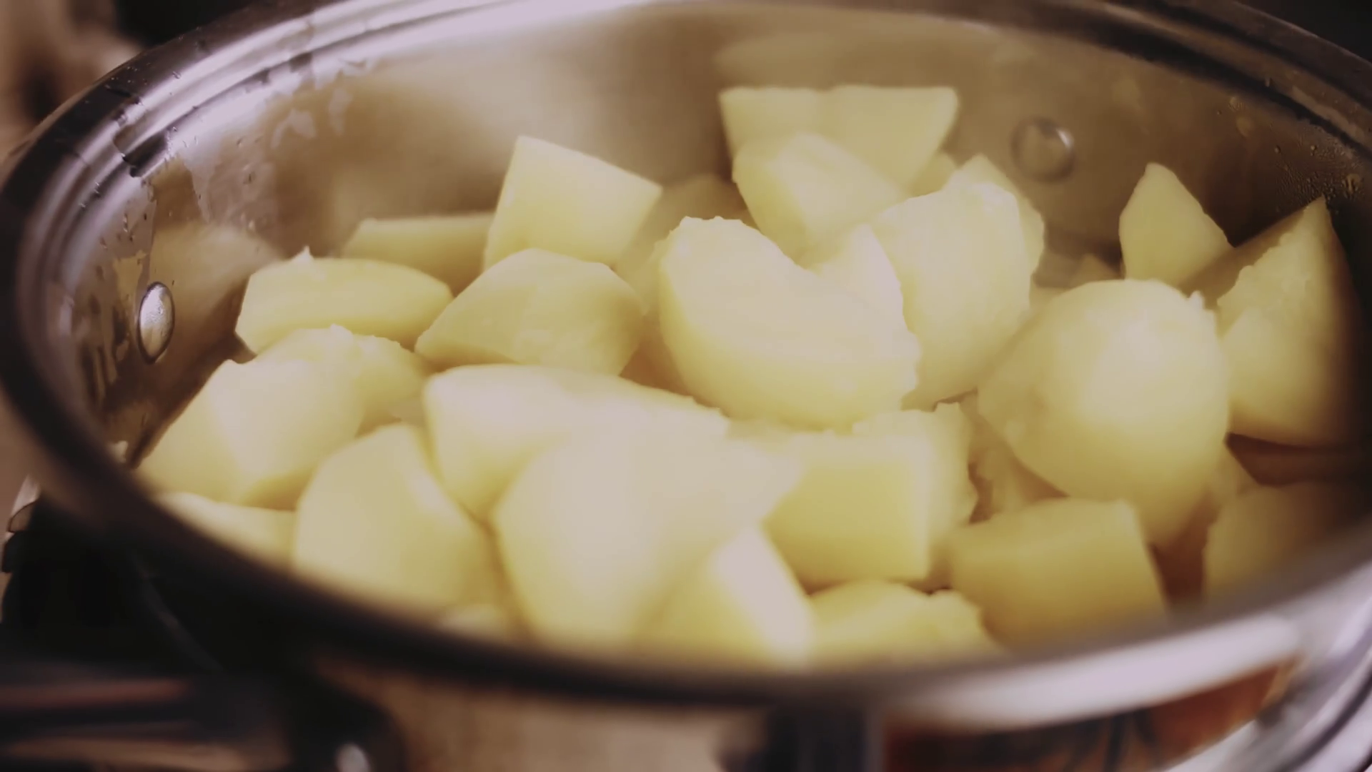 Boiled Hot Potatoes With Steaming In White Stock Footage SBV-348613060 ...