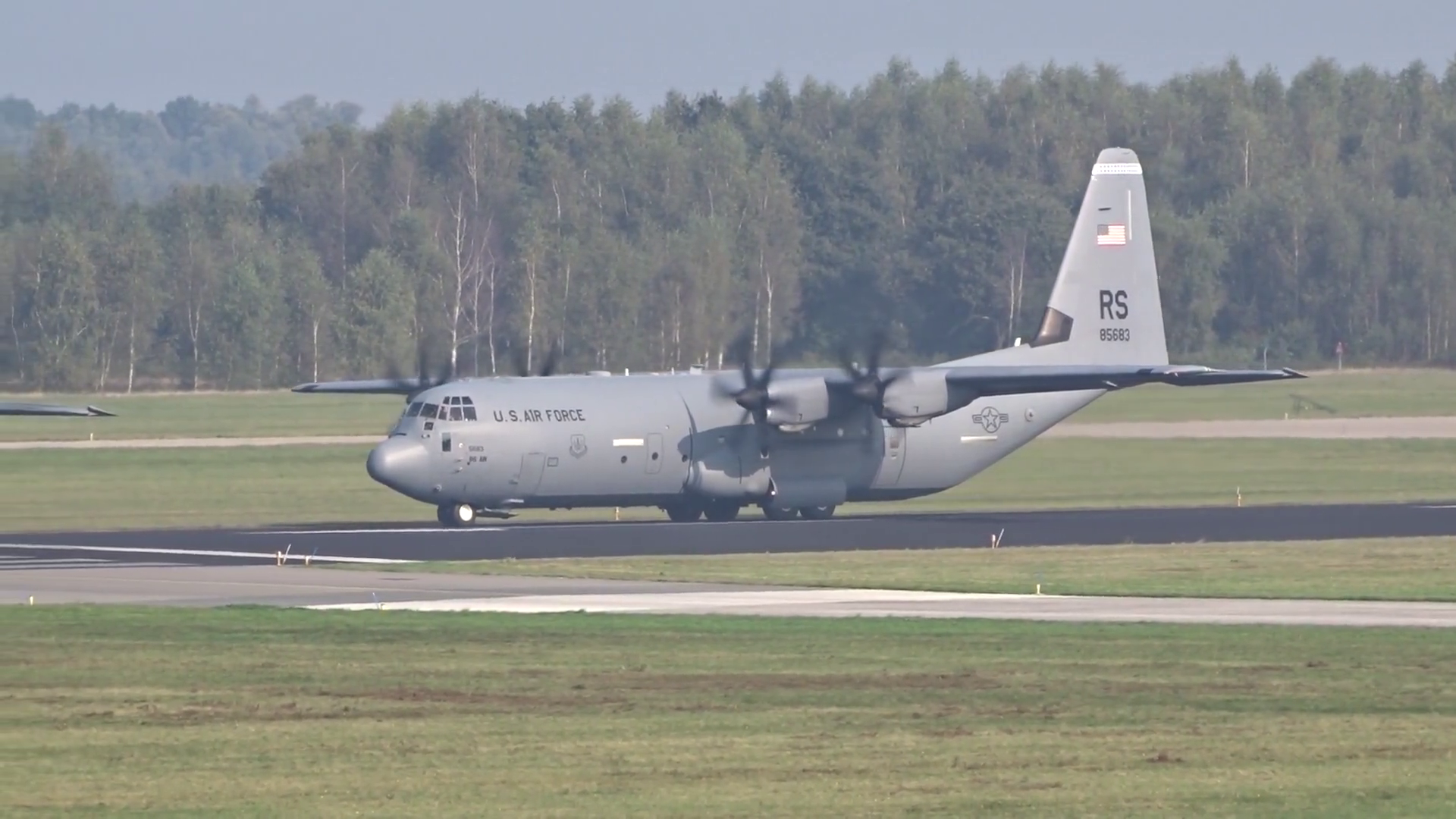 Us Air Force Lockheed C 130 Hercules Stock Footage SBV-352758146 ...