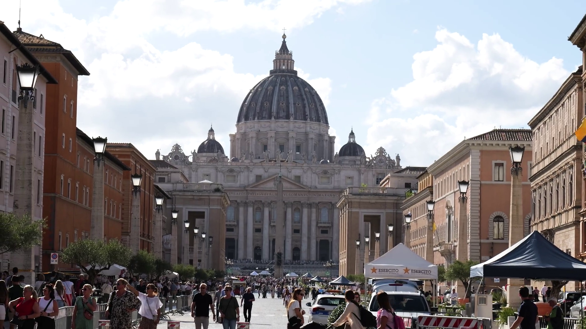 Tourists Seen Basilica Di San Pietro Vatican Stock Footage SBV ...