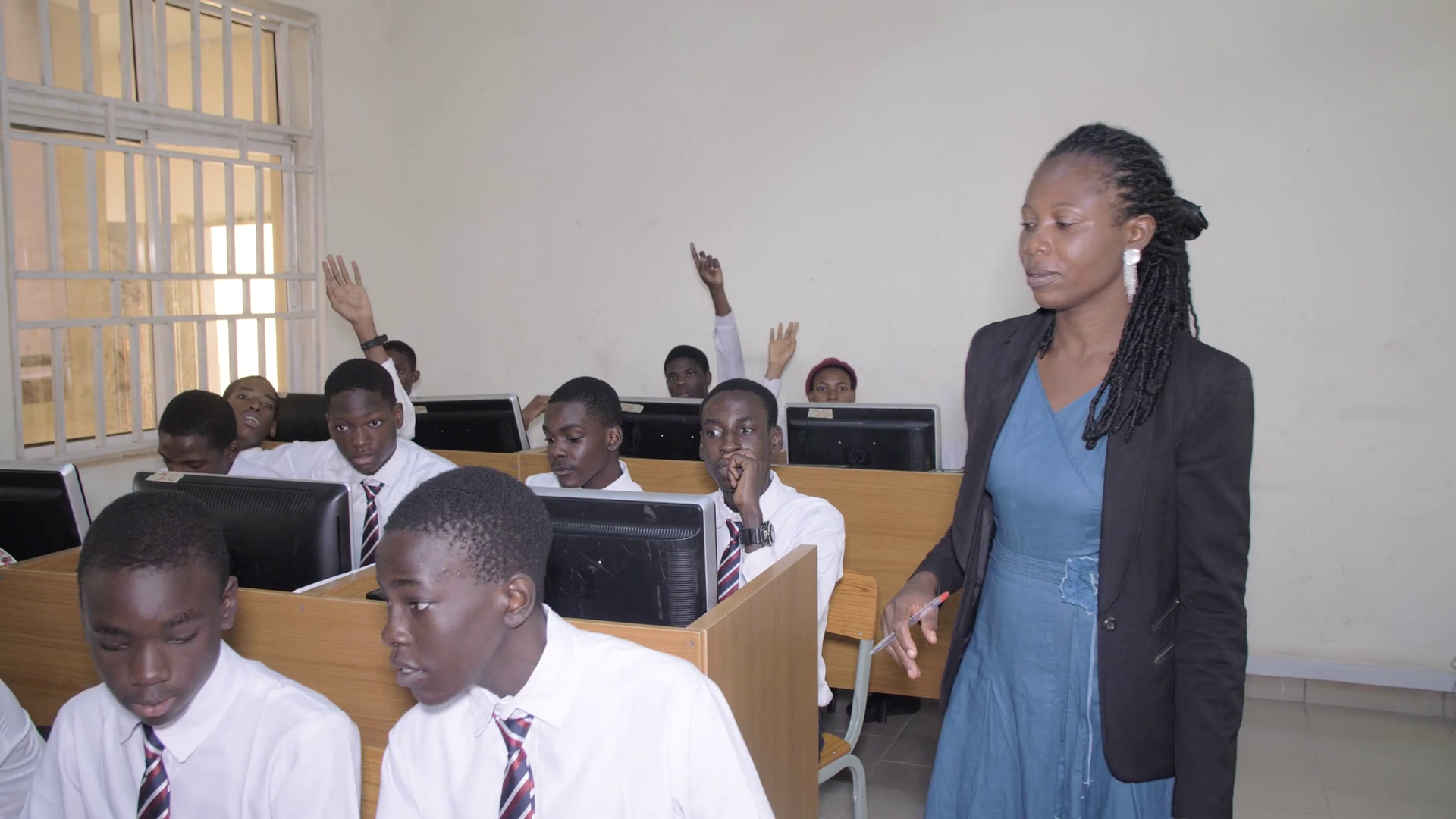 Africa Nigeria Students Learns At Lecture Stock Footage SBV-348486157 ...