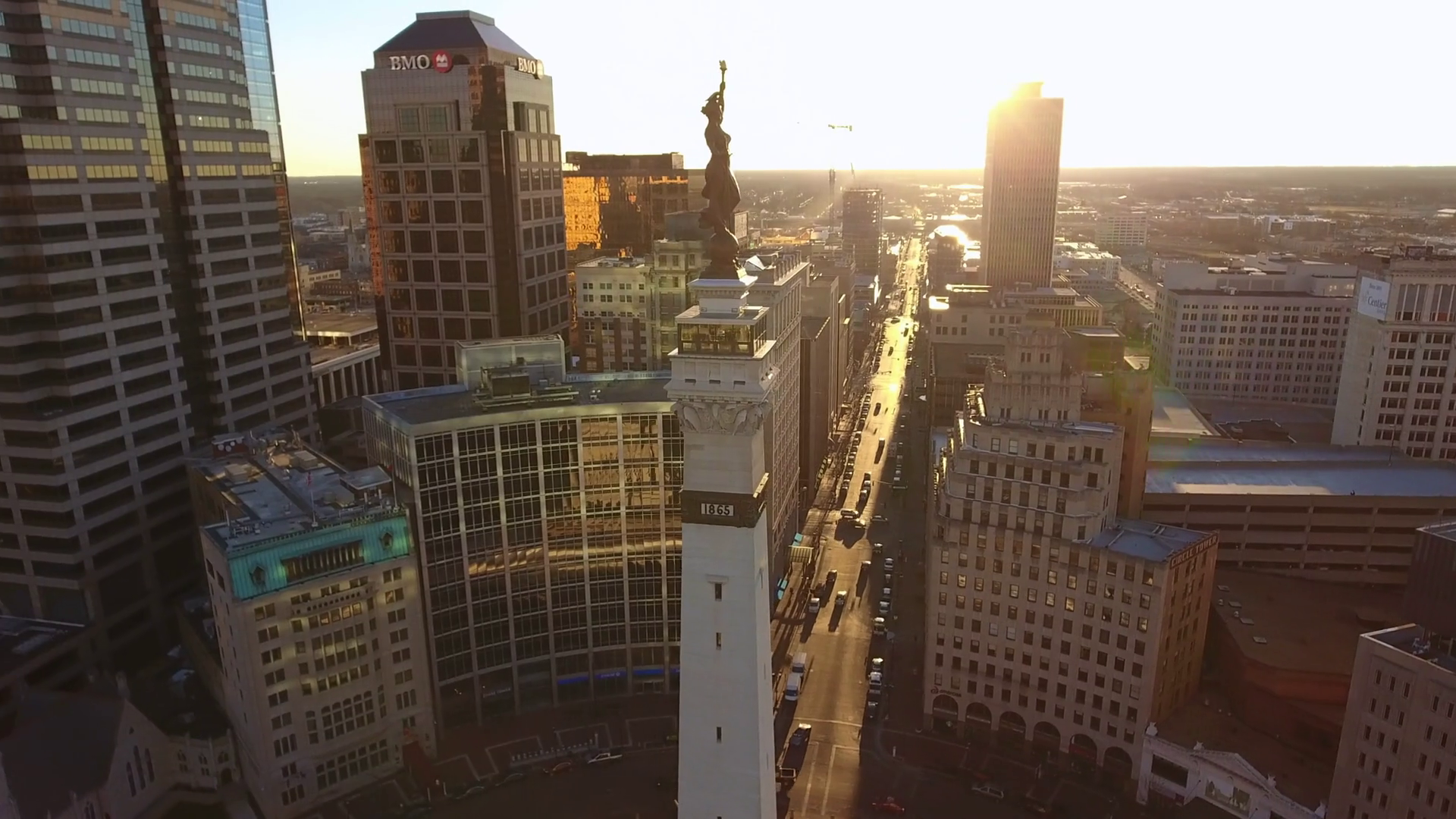 Stunning Indianapolis Monument At Sunrise Stock Footage SBV-316206040 ...