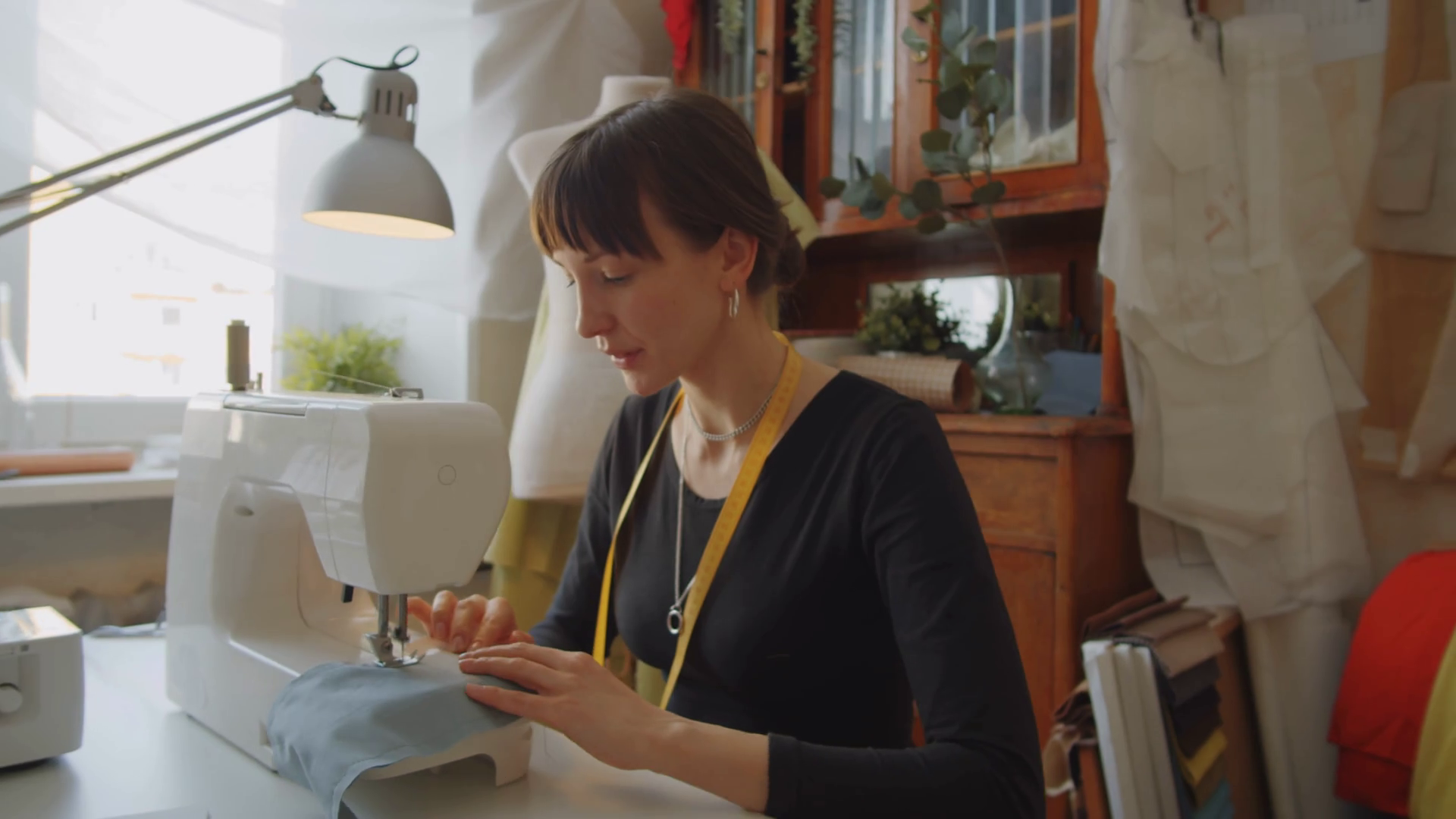 Beautiful Caucasian Seamstress Using Sewing Stock Footage SBV-347341561 ...