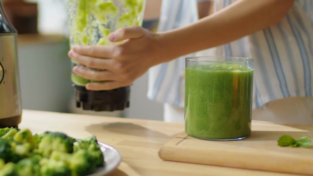 Smoothie Blender Stock Footage: Royalty-Free Video Clips - Storyblocks