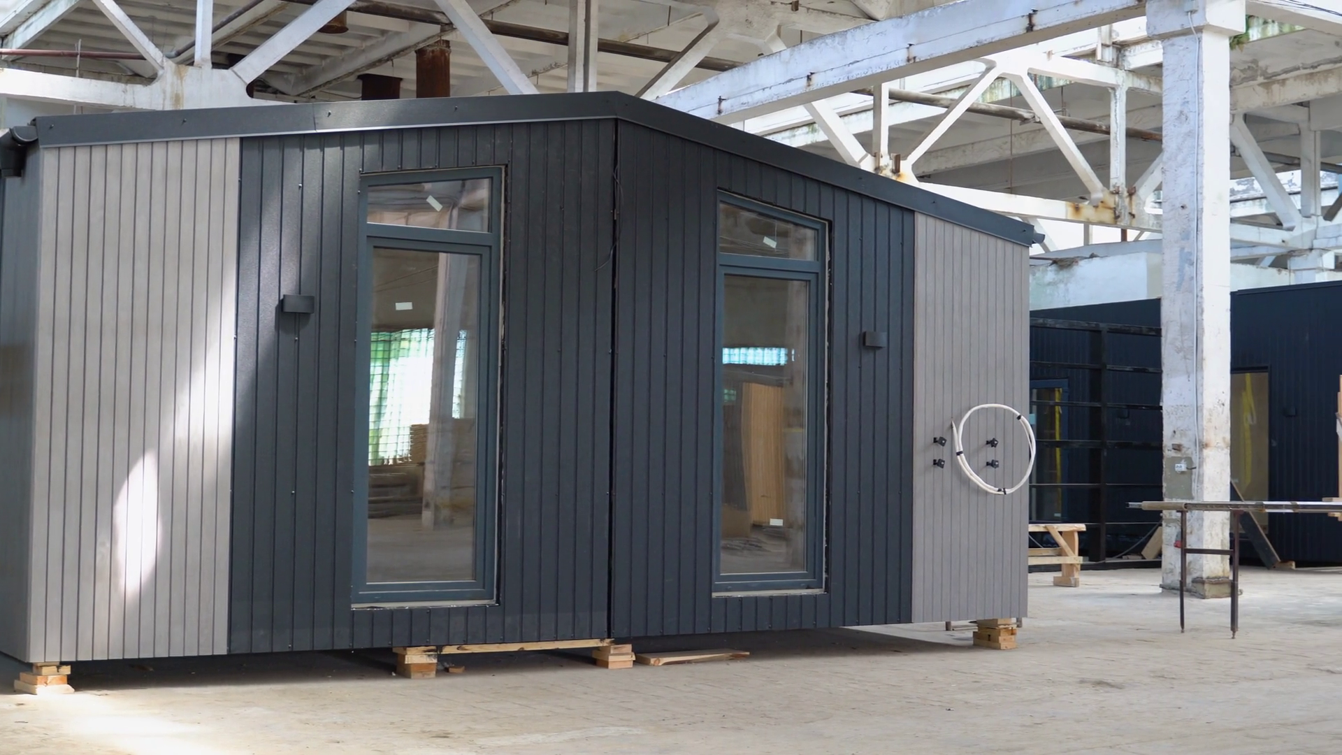 House Building Made Prefabricated Parts Stock Footage SBV-352815310 ...