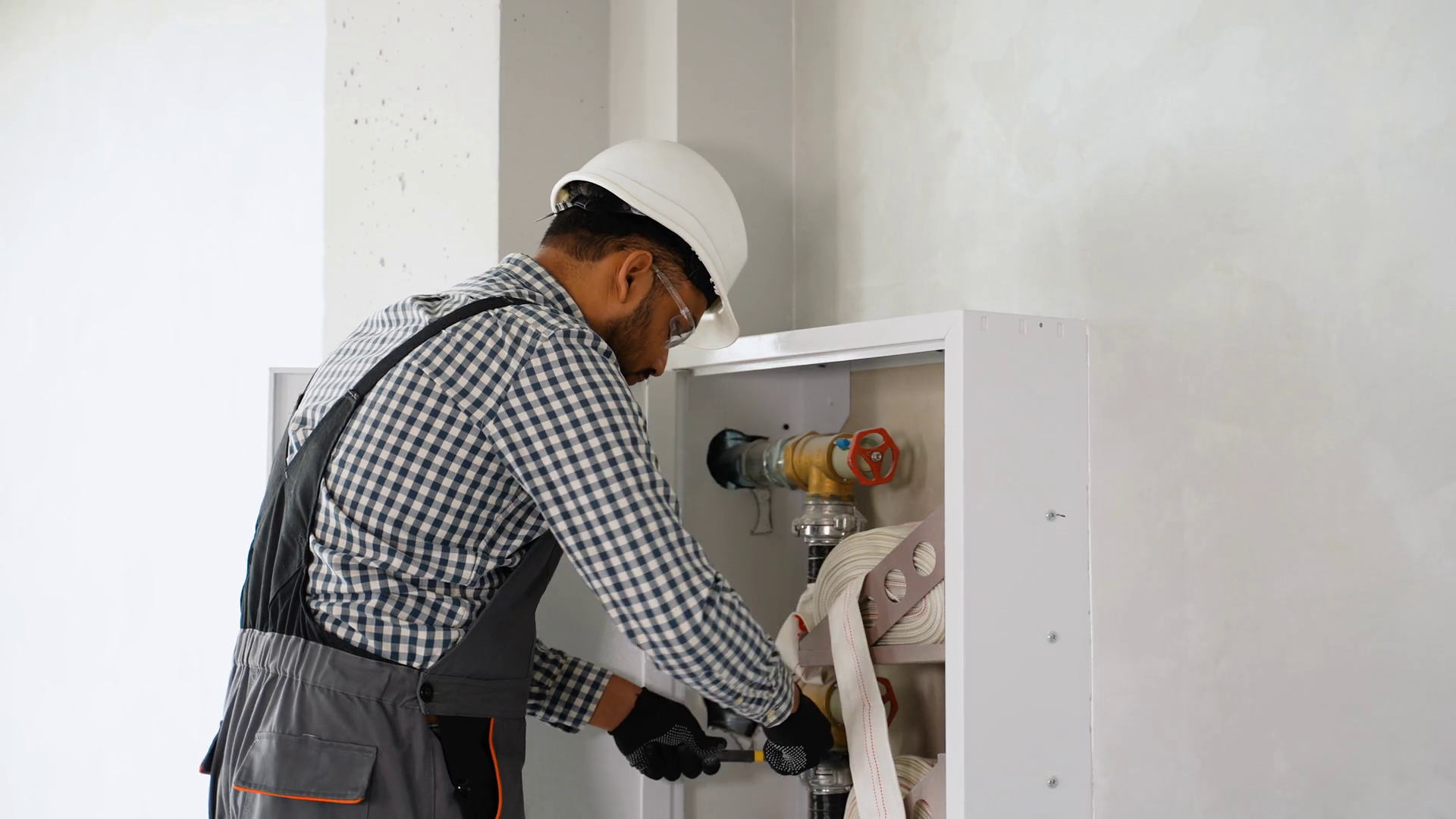 Indian Plumber Installing Fire Hydrant In Stock Footage SBV-353351003 ...