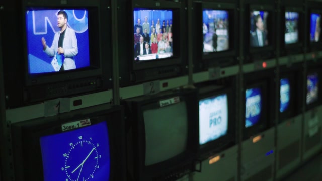 Cnn Newsroom 1990s Stock Footage: Royalty-Free Video Clips - Storyblocks