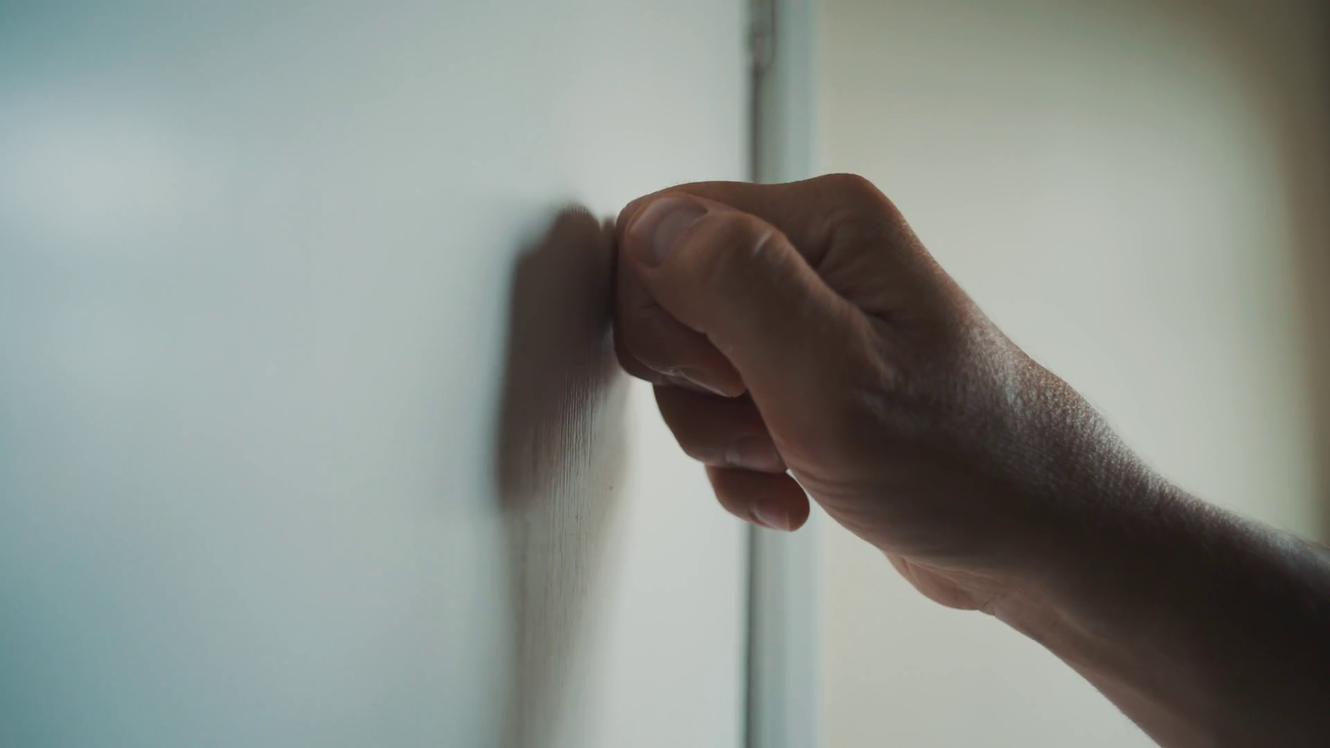 Man Knocking At Door Stock Footage SBV-348365226 - Storyblocks