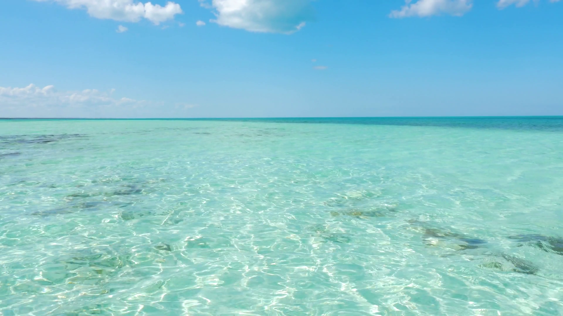 Panning Across Beautiful Tropical Caribbean Shallow Ocean Water Stock ...
