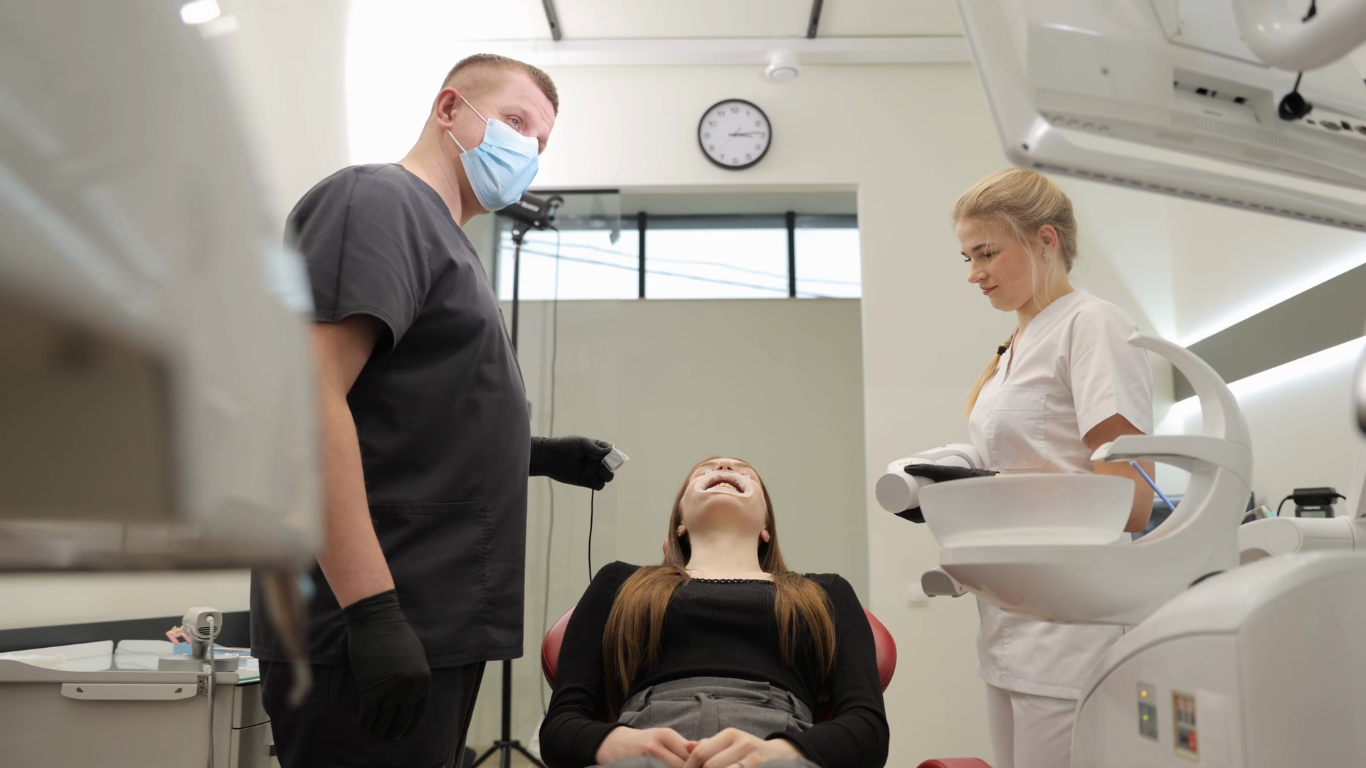 Dental Clinic Staff Using Modern Intraoral Stock Footage SBV-353722120 ...