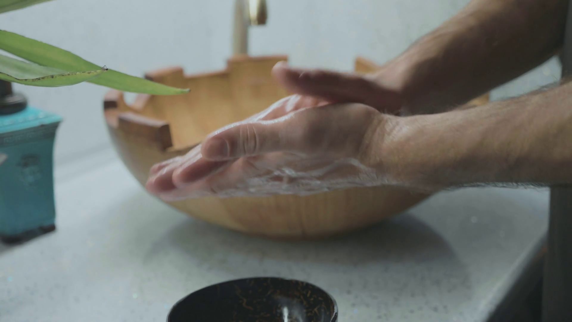 Male Massage Therapist Puts Oil On Hands Stock Footage SBV-318518216 ...