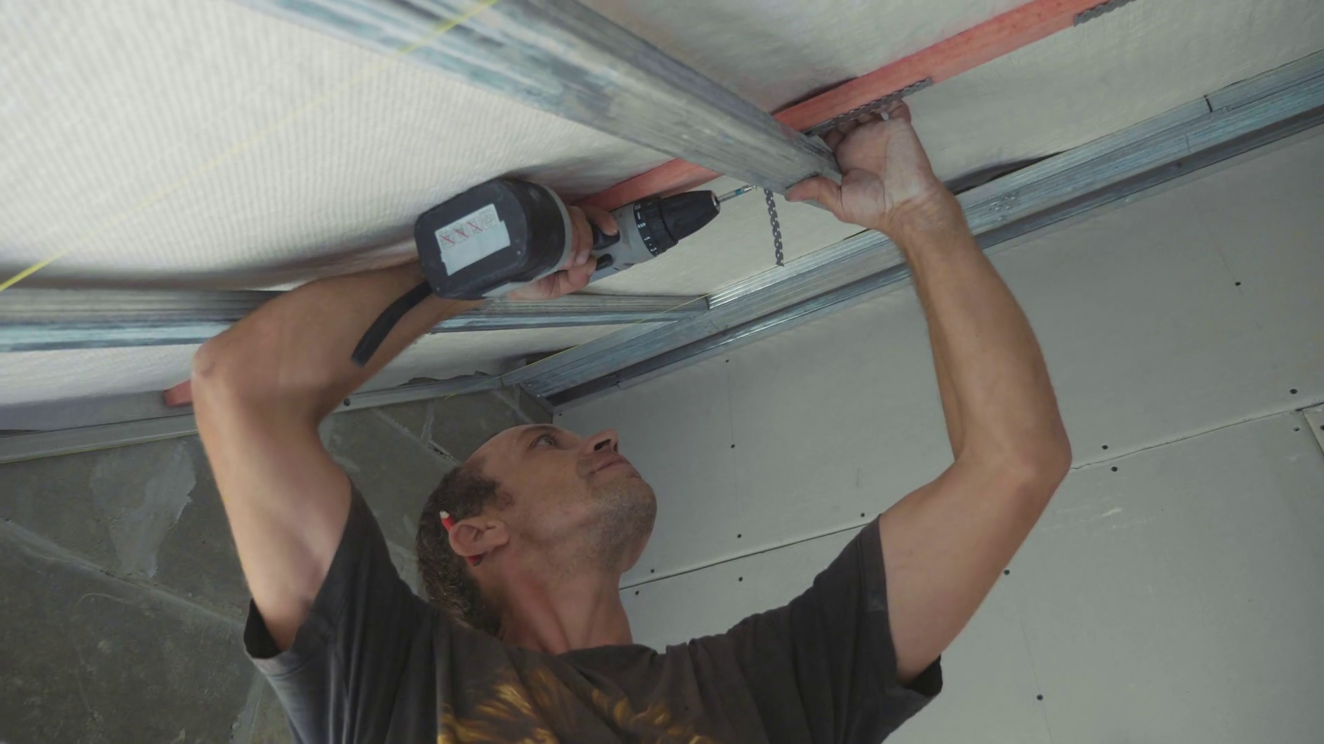 Worker Mounting Metal Construction Drywall Stock Footage SBV-318278553 ...