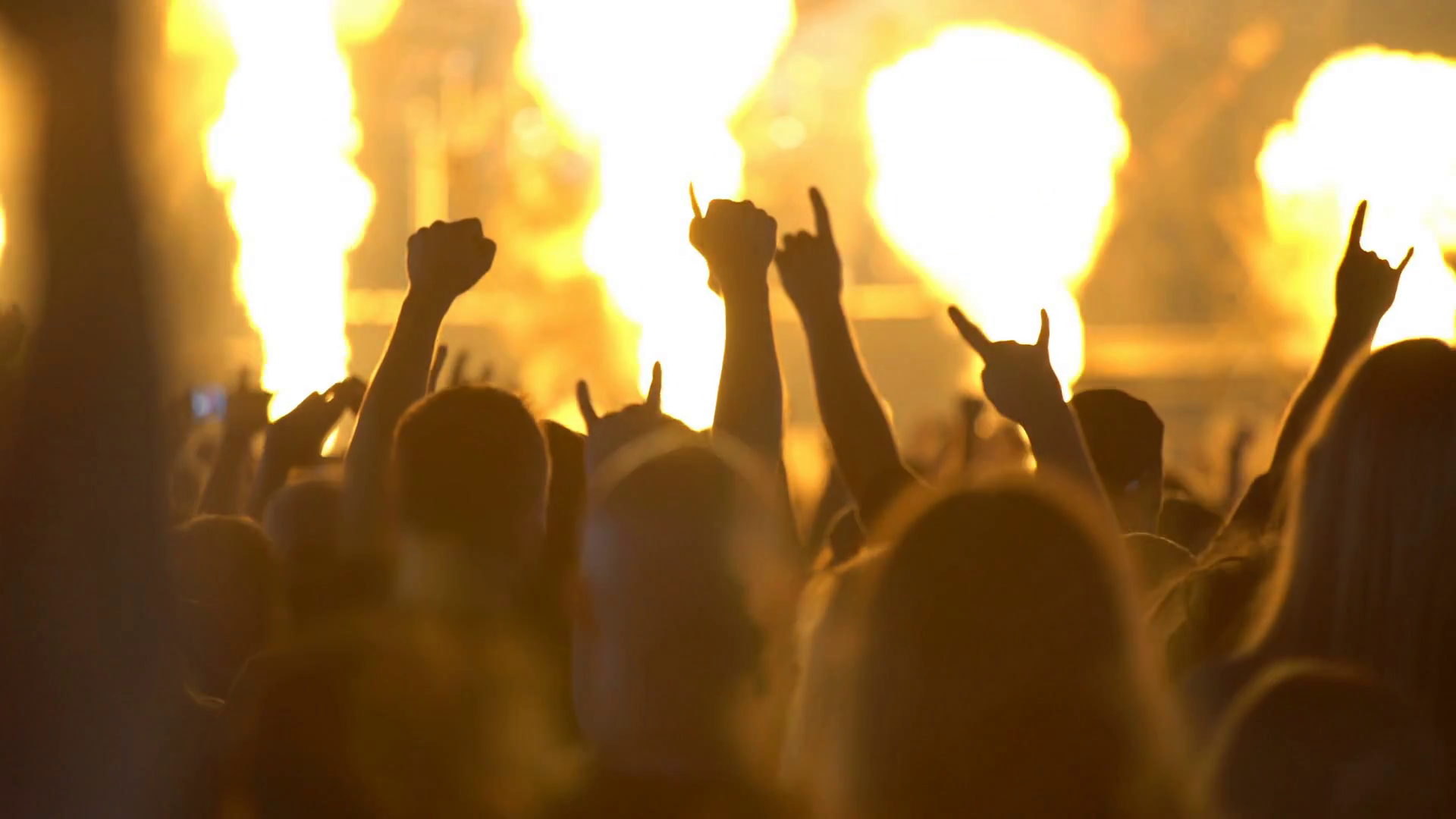 A Huge Crowd At Rock Concert Fans Waving Stock Footage SBV-346961546 ...